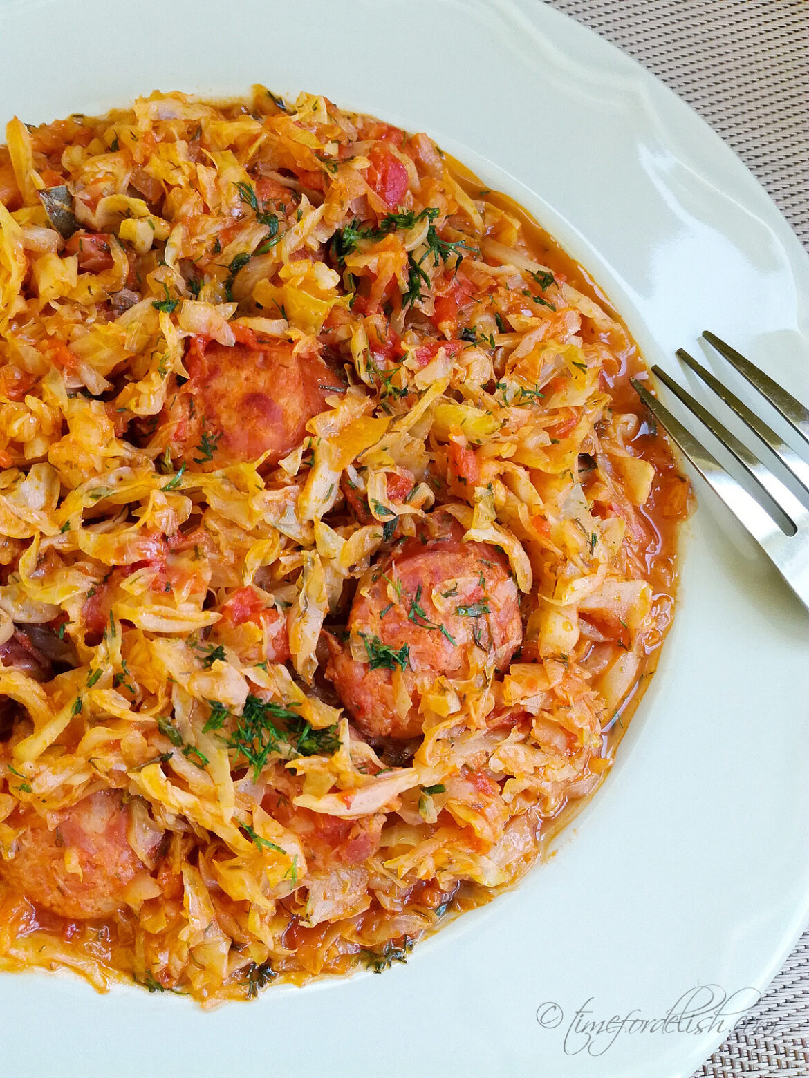Stewed Cabbage And Sausage (Romanian Varza Calita)