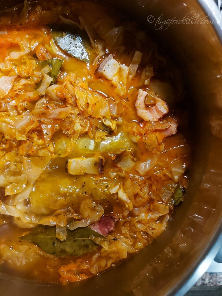 Romanian Cabbage Rolls (Sarmale)
